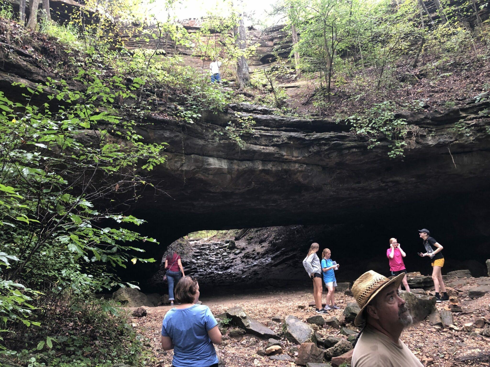 Your Guide to Ha Ha Tonka Lake of the Ozarks State Park (2023)